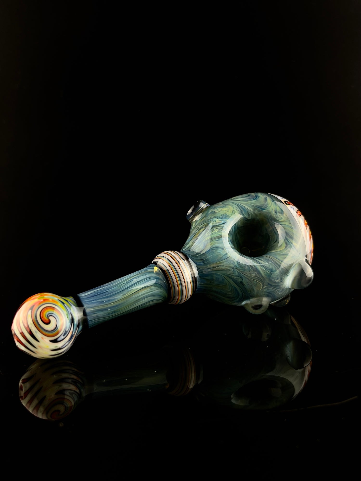 Mobius Glass – Illuzion Glass Galleries