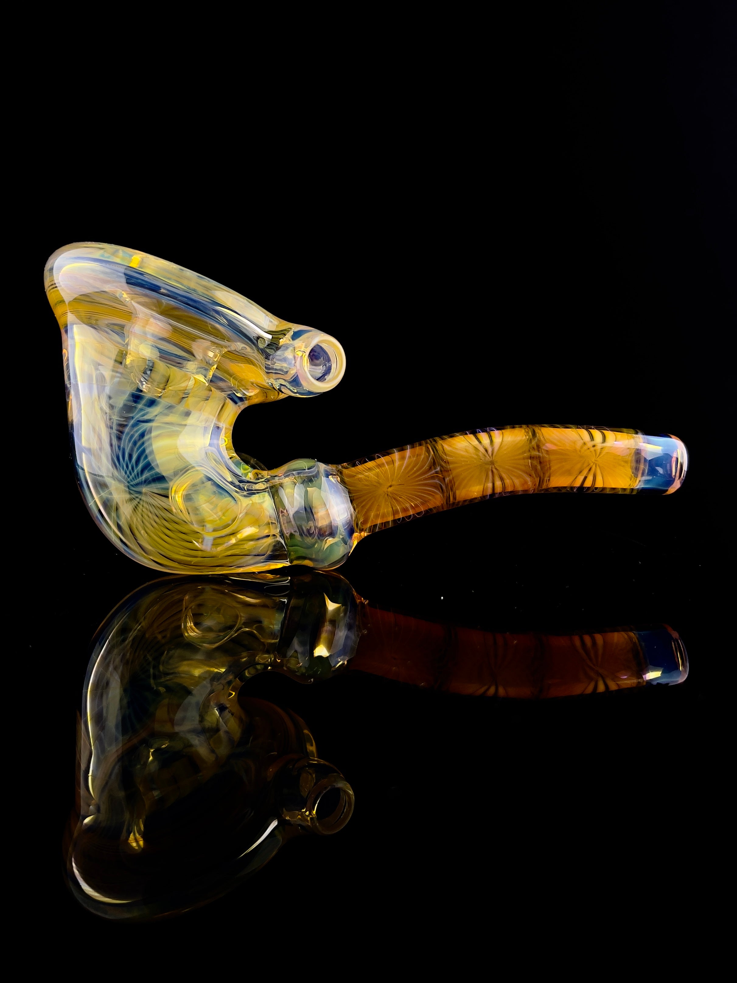 Welcome to Illuzion Glass Galleries