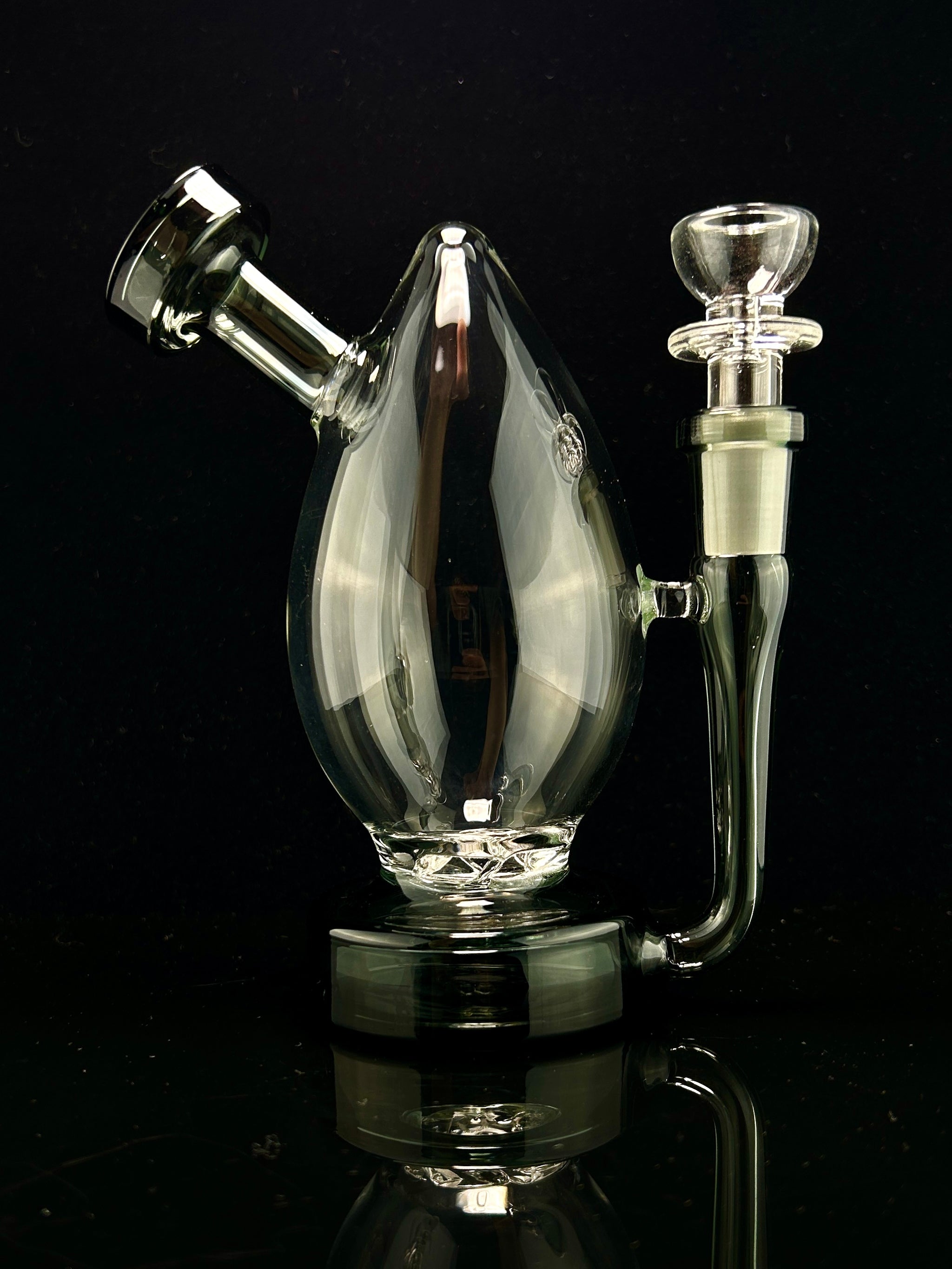 TearDrop Egg Rig – Illuzion Glass Galleries