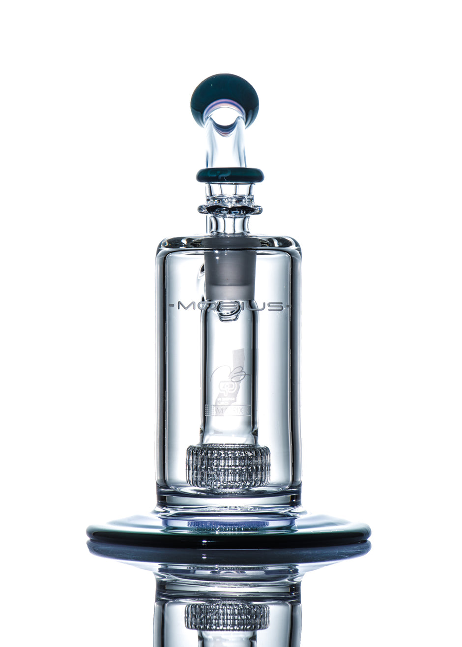 Mobius Glass – Illuzion Glass Galleries